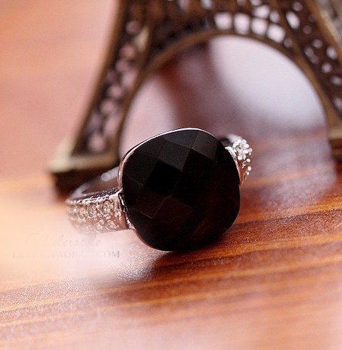 Fashionwear Silver Faceted Gem Rhinestone Ring on Luulla